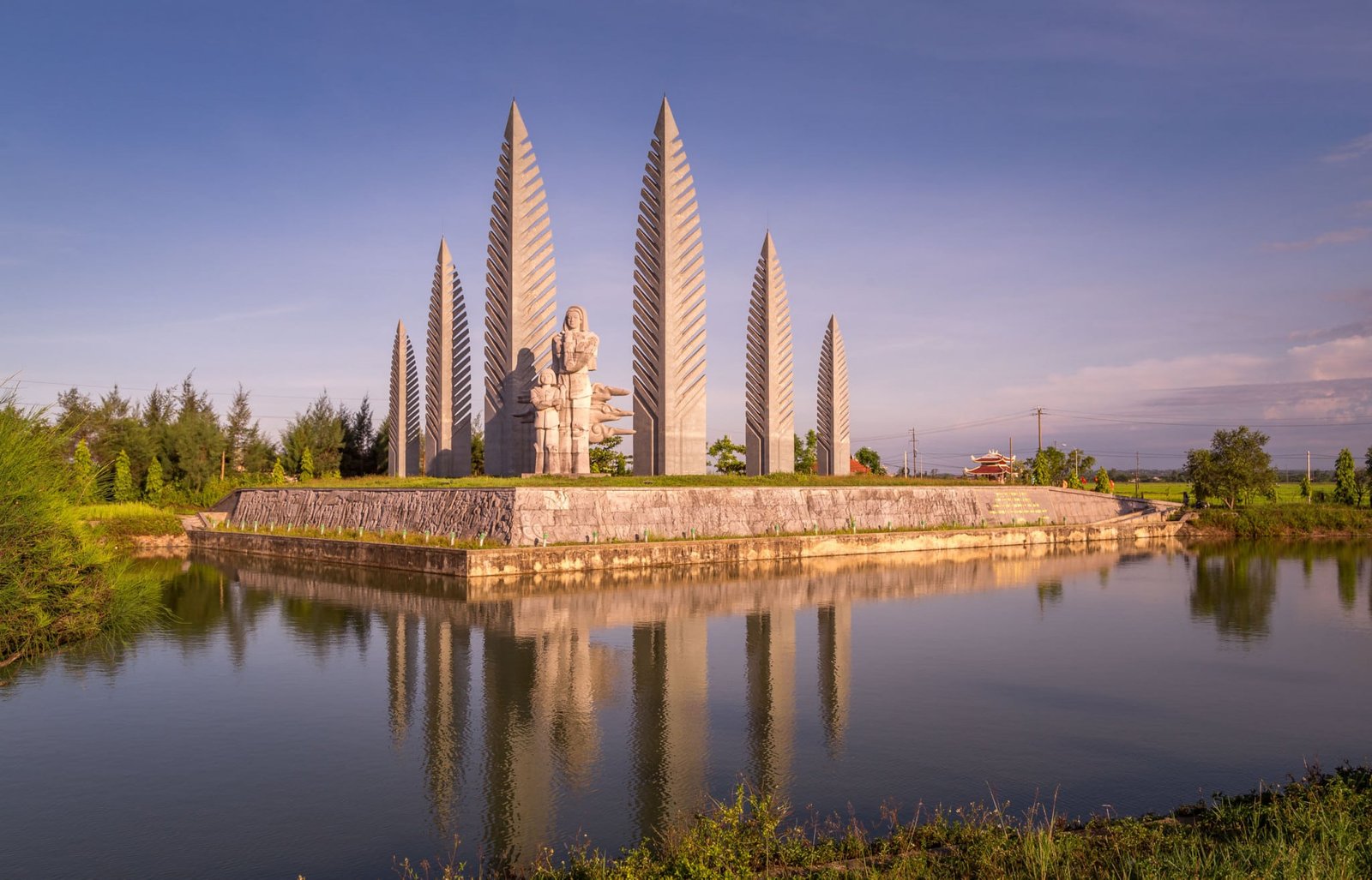 DMZ HALF-DAY TOUR FROM HUE - Go Central Vietnam